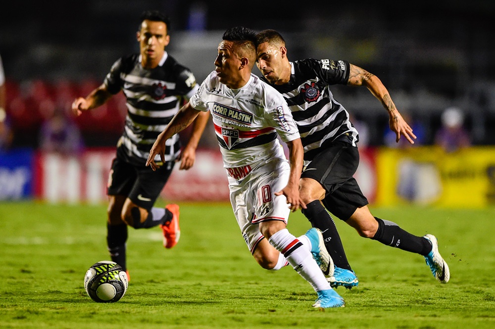 Timão, chegando: 2 a 0 – Bola Virtual